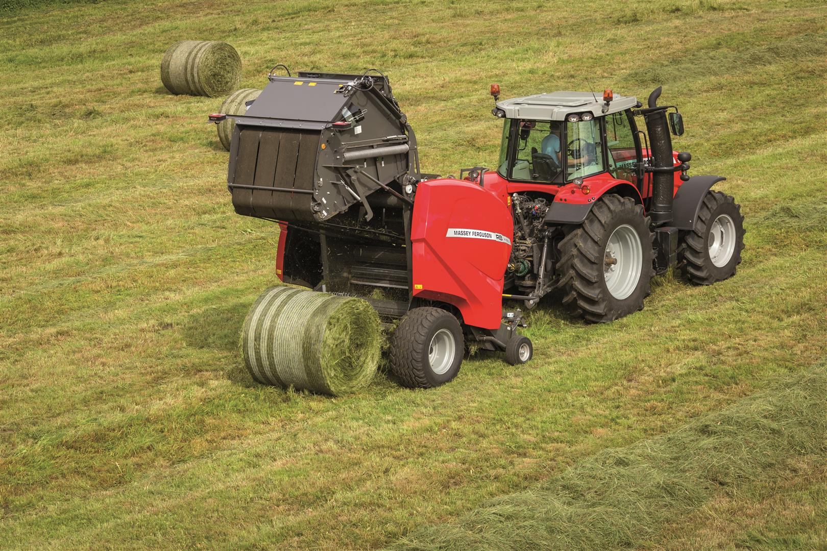 Massey Ferguson Balers at C&O