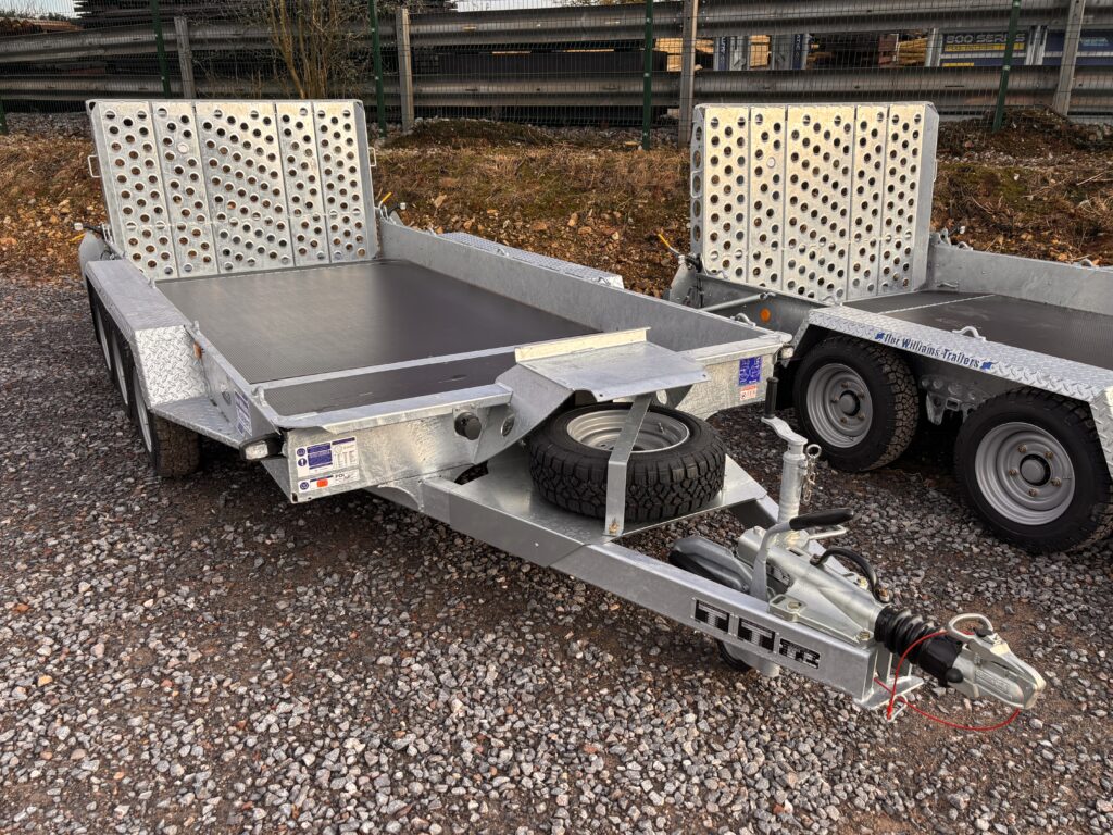 Trailers - C&O Construction
