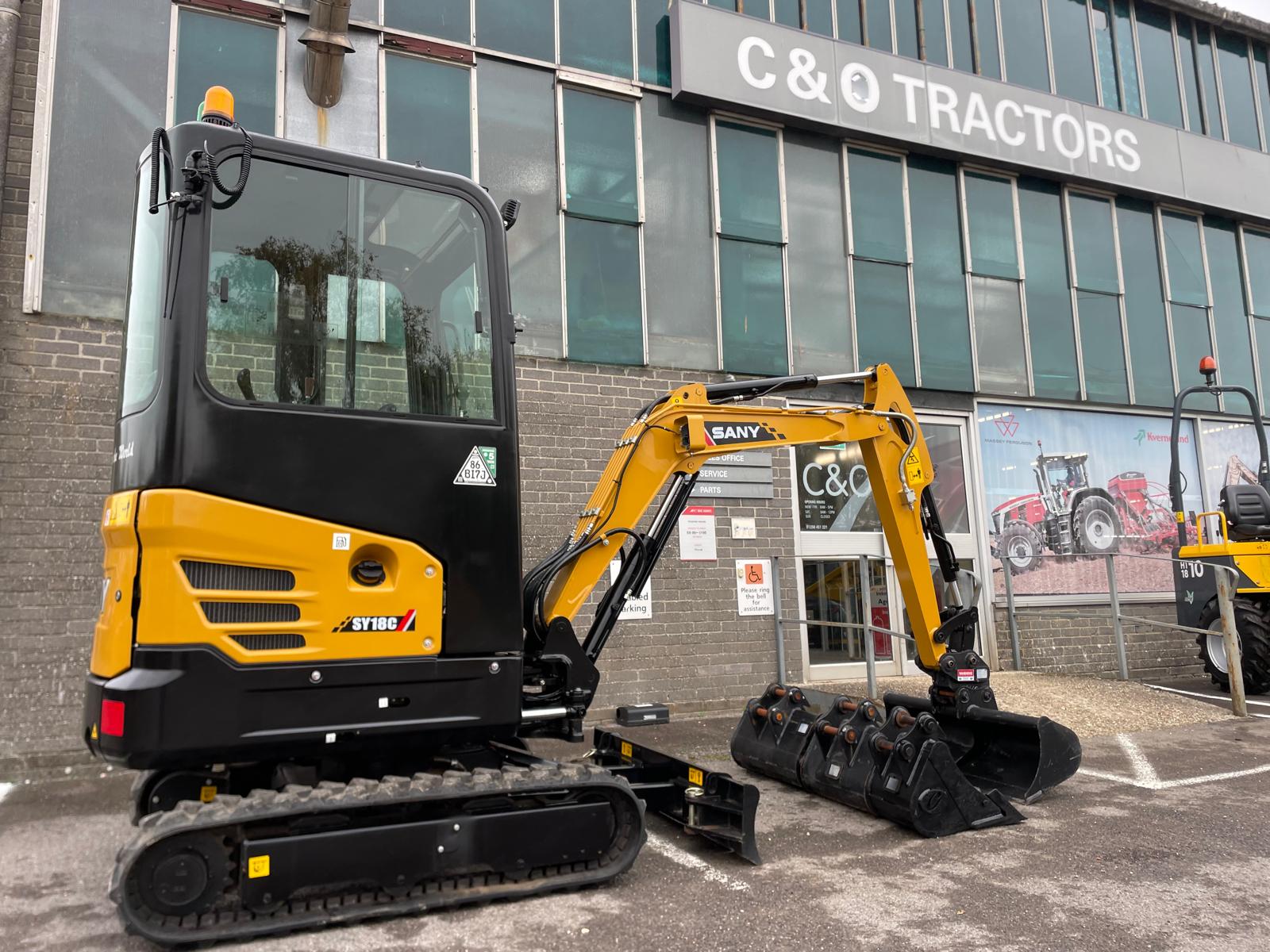 SANY SY18C EXCAVATOR - C&O