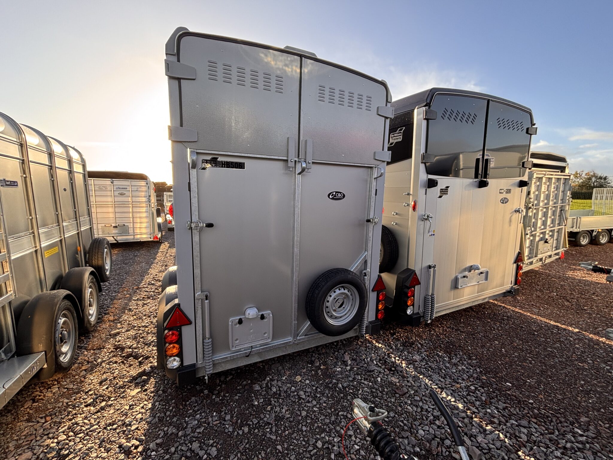 Ifor Williams HB 506 Silver Horse trailer - C&O