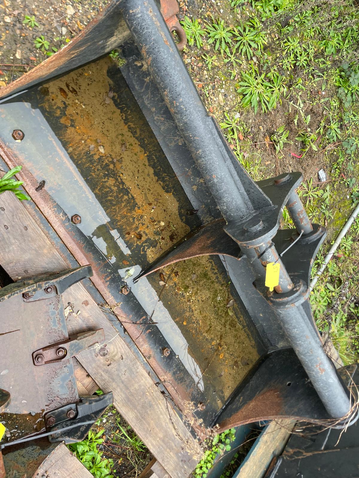Miller Excavator Bucket NO.51 - C&O