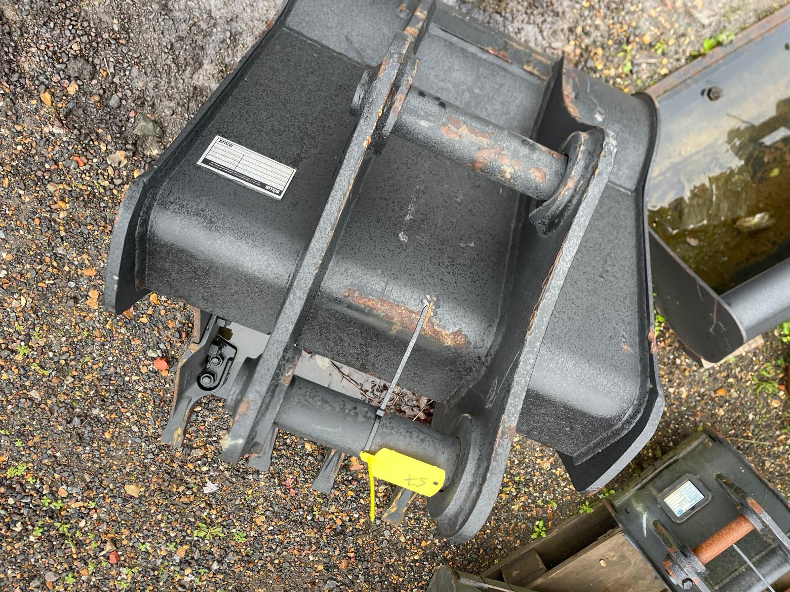 Miller Excavator Bucket NO.57 - C&O