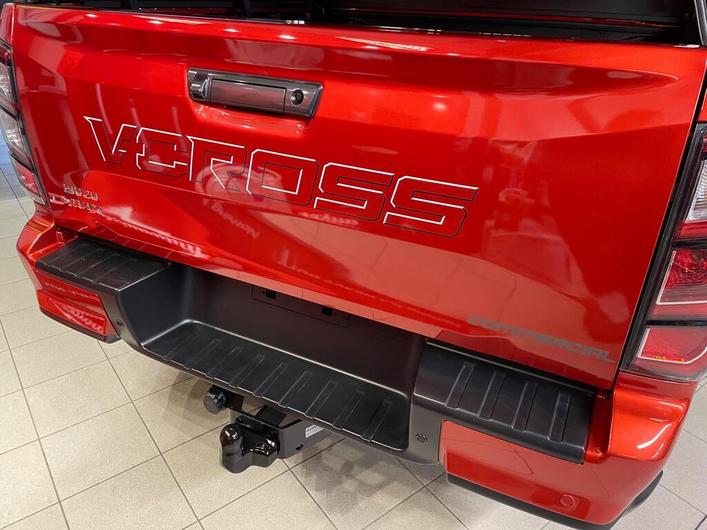 Isuzu D-Max V-Cross Commercial (HX75 XFL) - C&O